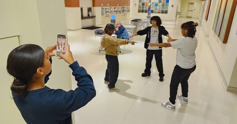 How Schools Are Using Social Media as a Powerful Teaching Tool | Class ...