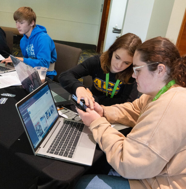 Authentic Student Learning on Display at ITEC Fall Conference | Class ...